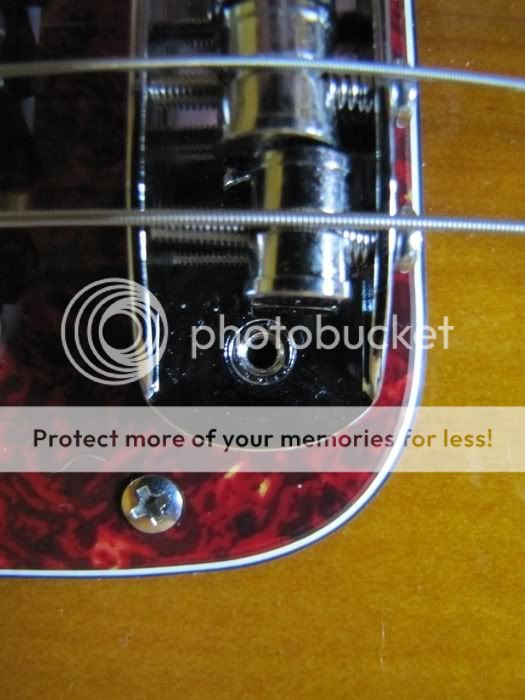 Mustang bridge height adjustment noob question - OffsetGuitars.com