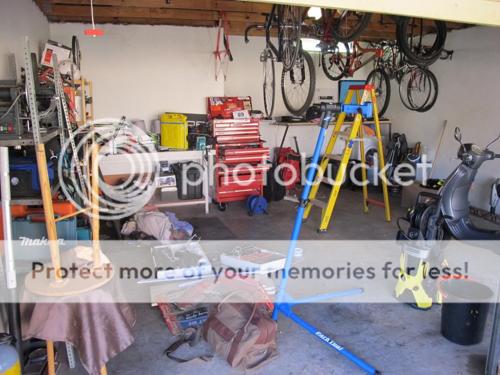 Elbowgreasemonkey SA 2 car garage | The Garage Journal